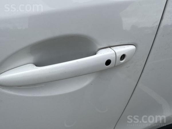 Белый Мазда СХ-5 2013 в Даугавпилс, объемом двигателя 2.20 л и пробегом 193 тыс. км за 5500 €, фото 7 на AUTOMOTO.COM.LV