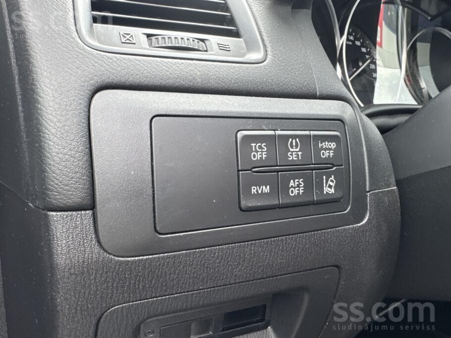 Balts Mazda CX-5 2013 Daugavpils, ar dzinēja tilpumu 2.20 L un nobraukumu 193 tūkst. km par 5500 €, foto 14 vietnē AUTOMOTO.COM.LV