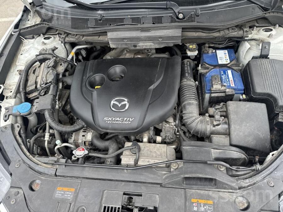 Balts Mazda CX-5 2013 Daugavpils, ar dzinēja tilpumu 2.20 L un nobraukumu 193 tūkst. km par 5500 €, foto 19 vietnē AUTOMOTO.COM.LV