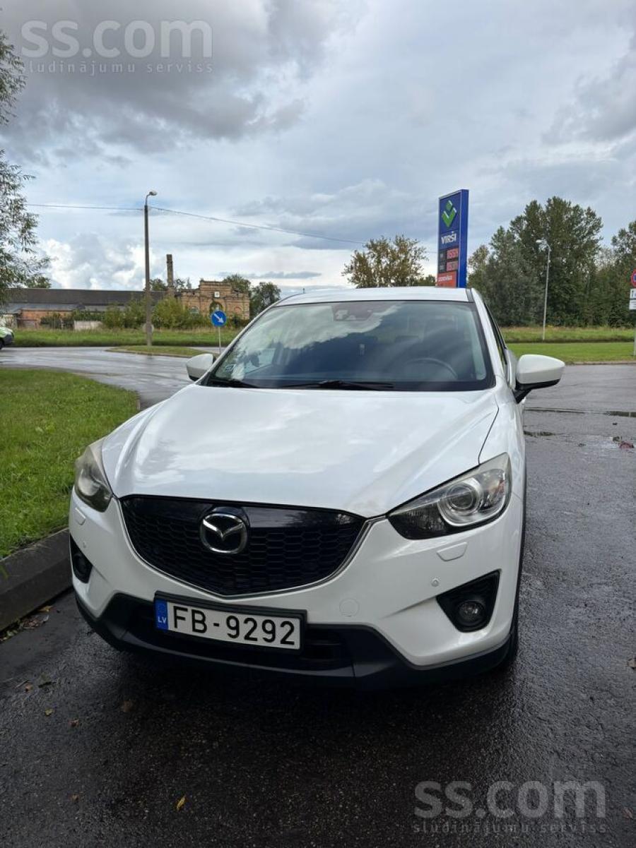 White Mazda CX-5 2013 in Riga, with an engine capacity of 2.00 L and mileage of 177 thousand km for 8600 €, photo 1 on AUTOMOTO.COM.LV