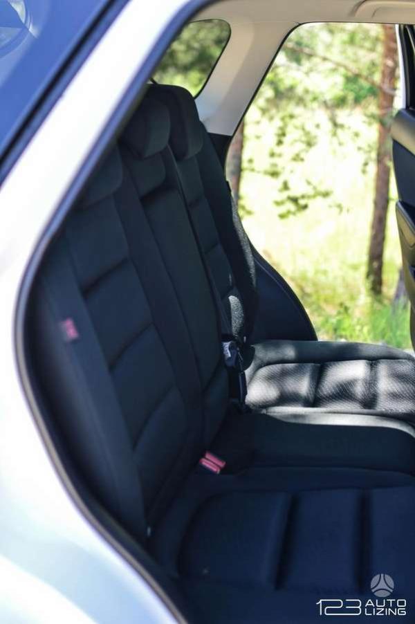 White Mazda CX-5 2013 in Kretinga, with an engine capacity of 2.20 L and mileage of 189 thousand km for 7950 €, photo 10 on AUTOMOTO.COM.LV
