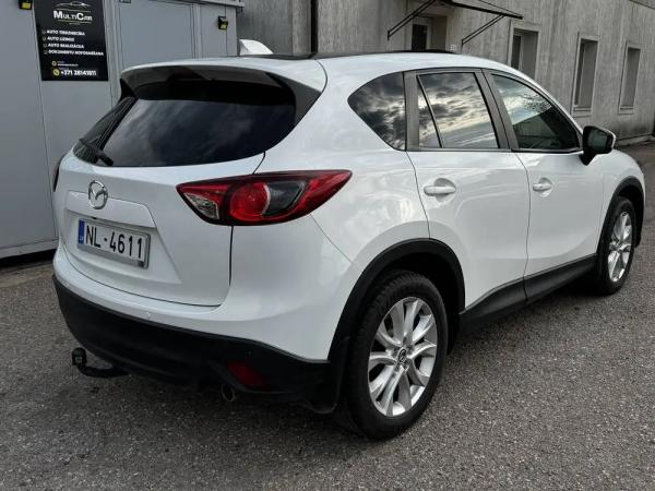Balts Mazda CX-5 2013 Daugavpils, ar dzinēja tilpumu 2.20 L un nobraukumu 200 tūkst. km par 5500 €, foto 6 vietnē AUTOMOTO.COM.LV