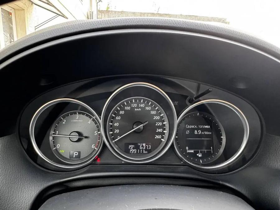 White Mazda CX-5 2013 in Daugavpils, with an engine capacity of 2.20 L and mileage of 200 thousand km for 5500 €, photo 19 on AUTOMOTO.COM.LV