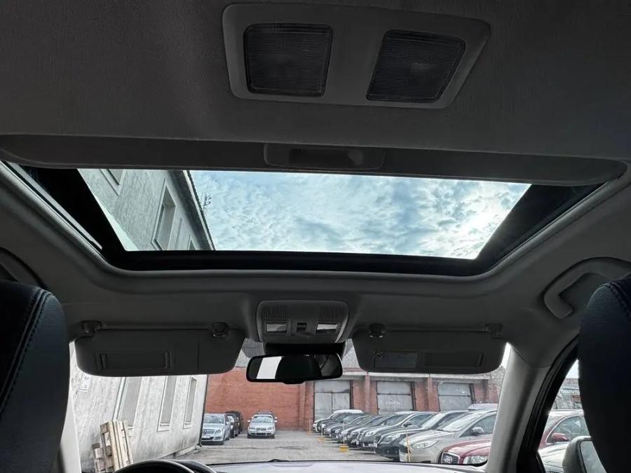 White Mazda CX-5 2013 in Daugavpils, with an engine capacity of 2.20 L and mileage of 200 thousand km for 5500 €, photo 22 on AUTOMOTO.COM.LV