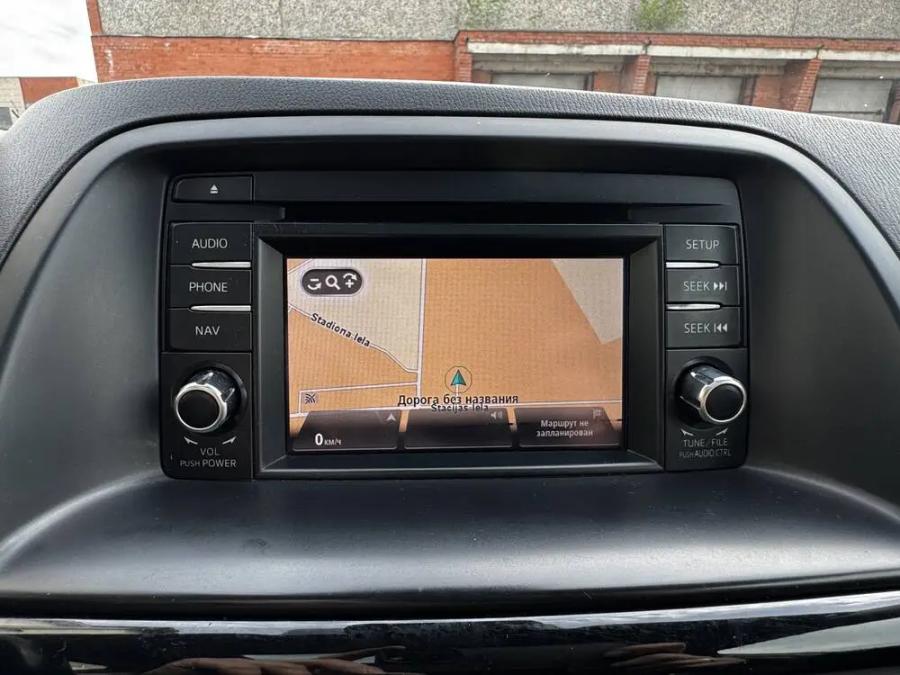 White Mazda CX-5 2013 in Daugavpils, with an engine capacity of 2.20 L and mileage of 200 thousand km for 5500 €, photo 26 on AUTOMOTO.COM.LV
