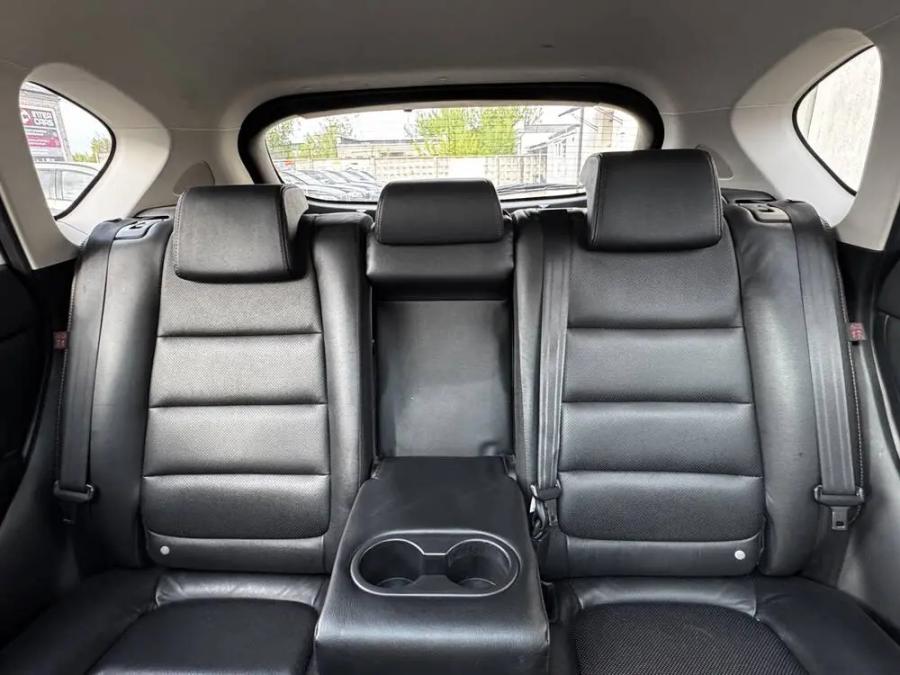 White Mazda CX-5 2013 in Daugavpils, with an engine capacity of 2.20 L and mileage of 200 thousand km for 5500 €, photo 28 on AUTOMOTO.COM.LV