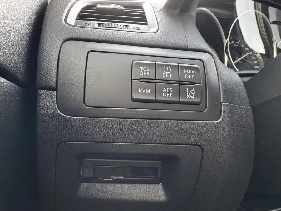 White Mazda CX-5 2013 in Daugavpils, with an engine capacity of 2.20 L and mileage of 200 thousand km for 5500 €, photo 29 on AUTOMOTO.COM.LV