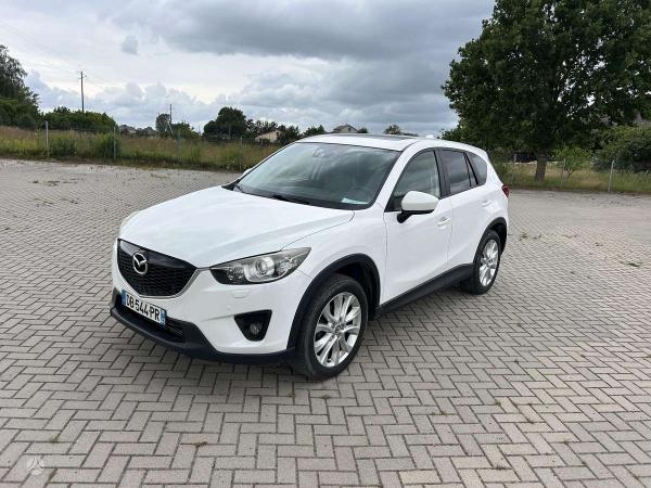 White Mazda CX-5 2013 in Taurage, with an engine capacity of 2.19 L and mileage of 254 thousand km for 5900 €, photo 1 on AUTOMOTO.COM.LV
