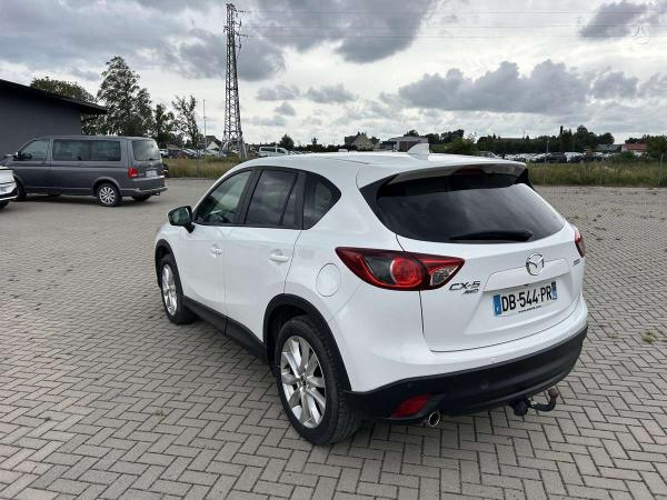 White Mazda CX-5 2013 in Taurage, with an engine capacity of 2.19 L and mileage of 254 thousand km for 5900 €, photo 6 on AUTOMOTO.COM.LV