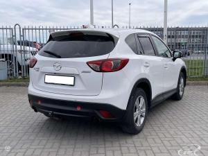 White Mazda CX-5 2013 in Klaipeda, with an engine capacity of 2.19 L and mileage of 224 thousand km for 5900 €, photo 4 on AUTOMOTO.COM.LV