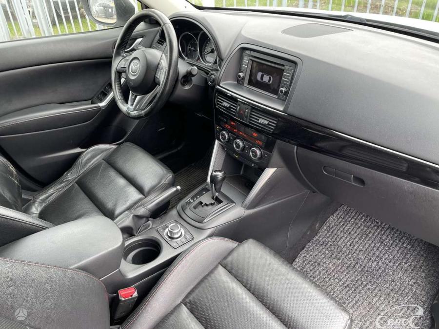 White Mazda CX-5 2013 in Klaipeda, with an engine capacity of 2.19 L and mileage of 224 thousand km for 5900 €, photo 7 on AUTOMOTO.COM.LV