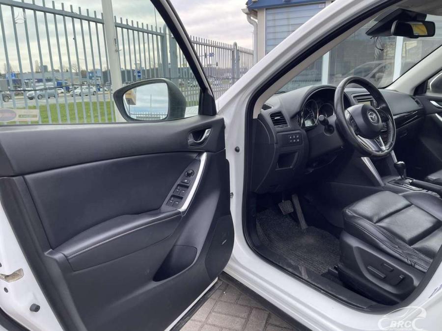 White Mazda CX-5 2013 in Klaipeda, with an engine capacity of 2.19 L and mileage of 224 thousand km for 5900 €, photo 15 on AUTOMOTO.COM.LV