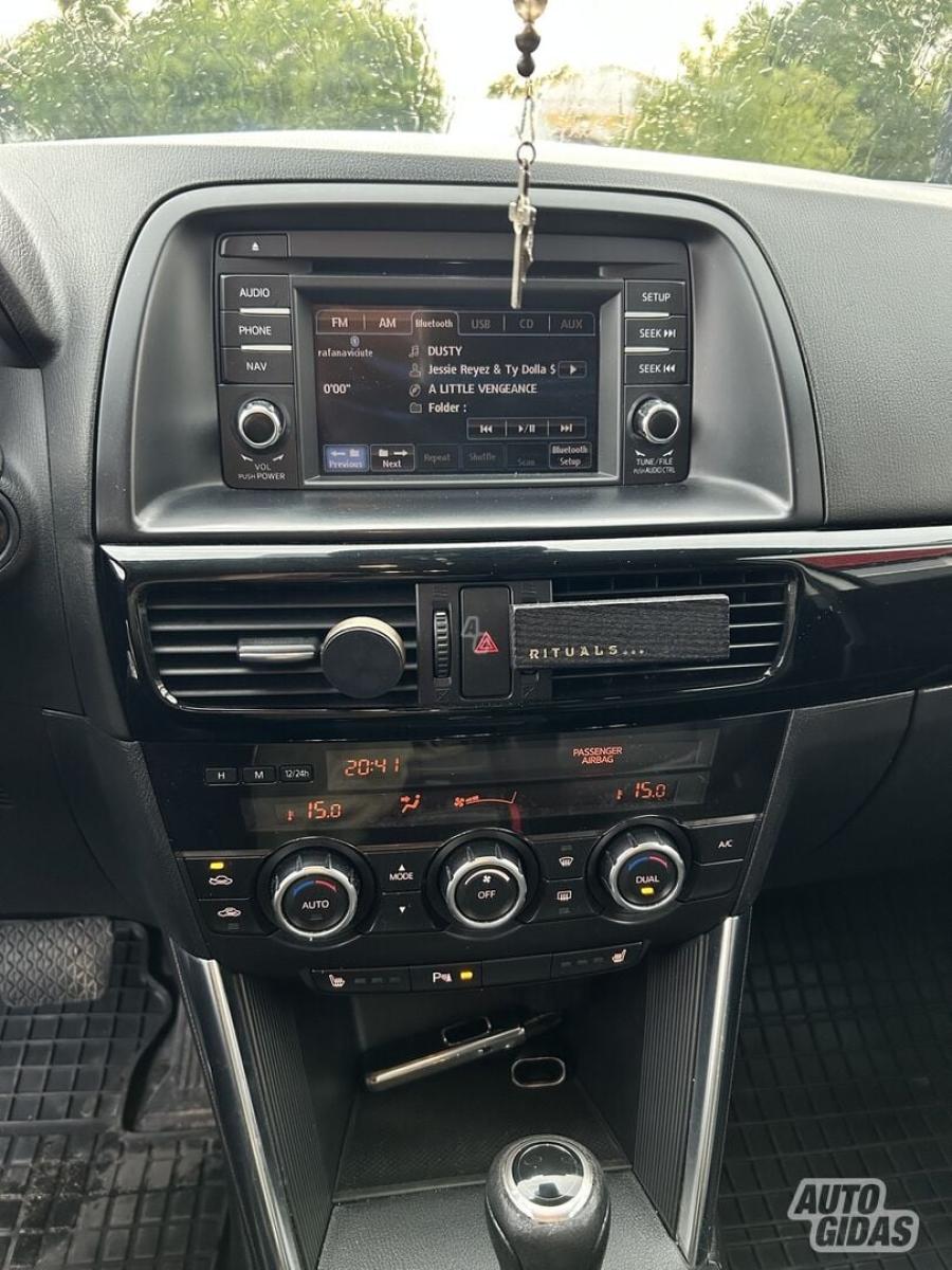 Balts Mazda CX-5 2013 Šauļi, ar dzinēja tilpumu 2.20 L un nobraukumu 277 tūkst. km par 7500 €, foto 23 vietnē AUTOMOTO.COM.LV