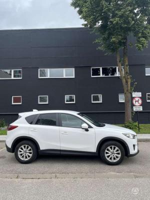 White Mazda CX-5 2013 in Vilnius, with an engine capacity of 2.19 L and mileage of 288 thousand km for 6000 €, photo 7 on AUTOMOTO.COM.LV