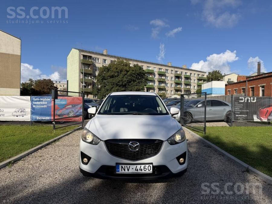 White Mazda CX-5 2013 in Ventspils, with an engine capacity of 2.20 L and mileage of 243 thousand km for 6500 €, photo 3 on AUTOMOTO.COM.LV