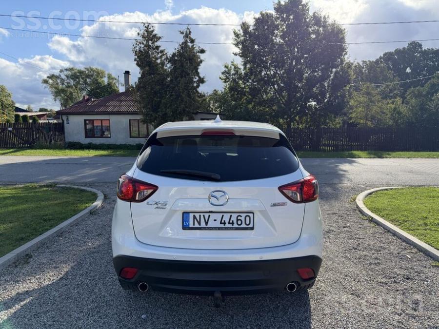 White Mazda CX-5 2013 in Ventspils, with an engine capacity of 2.20 L and mileage of 243 thousand km for 6500 €, photo 7 on AUTOMOTO.COM.LV