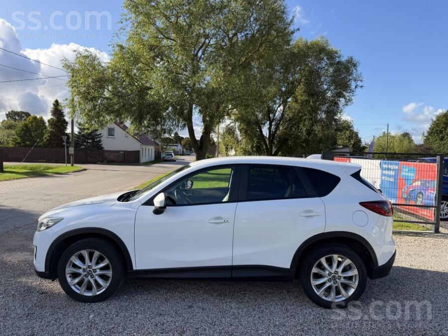 White Mazda CX-5 2013 in Ventspils, with an engine capacity of 2.20 L and mileage of 243 thousand km for 6500 €, photo 9 on AUTOMOTO.COM.LV