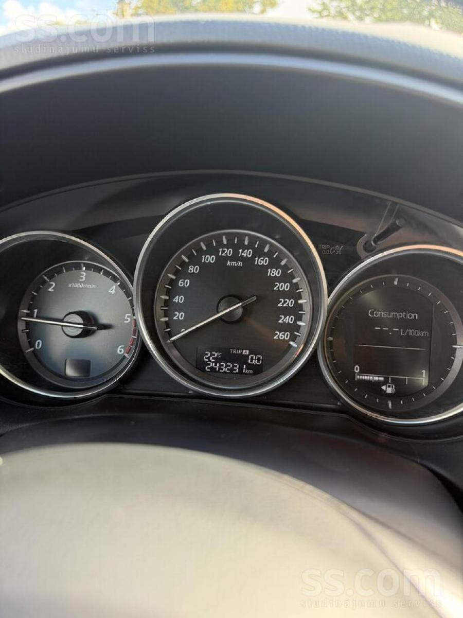 White Mazda CX-5 2013 in Ventspils, with an engine capacity of 2.20 L and mileage of 243 thousand km for 6500 €, photo 24 on AUTOMOTO.COM.LV