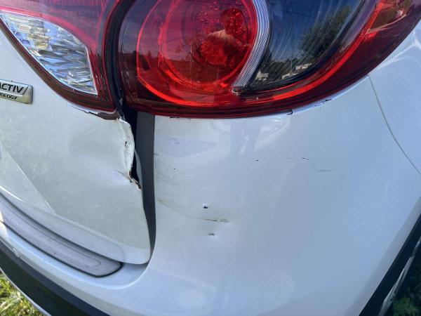 White Mazda CX-5 2013 in Taurage, with an engine capacity of 2.19 L and mileage of 164 thousand km for 4100 €, photo 10 on AUTOMOTO.COM.LV