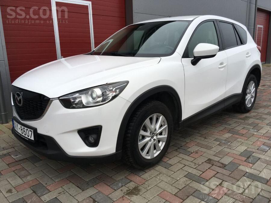 White Mazda CX-5 2014 in Talsi, with an engine capacity of 2.20 L and mileage of 135 thousand km for 8999 €, photo 7 on AUTOMOTO.COM.LV