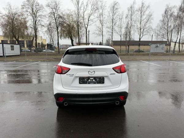 White Mazda CX-5 2014 in Marijampole, with an engine capacity of 2.19 L and mileage of 202 thousand km for 7750 €, photo 8 on AUTOMOTO.COM.LV