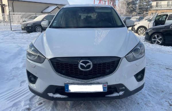 Balts Mazda CX-5 2014 Tauragė, ar dzinēja tilpumu 2.19 L un nobraukumu 174 tūkst. km par 6100 €, foto 4 vietnē AUTOMOTO.COM.LV