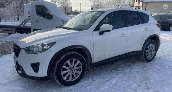 Balts Mazda CX-5 2014 Tauragė, ar dzinēja tilpumu 2.19 L un nobraukumu 174 tūkst. km par 6100 €, foto 5 vietnē AUTOMOTO.COM.LV
