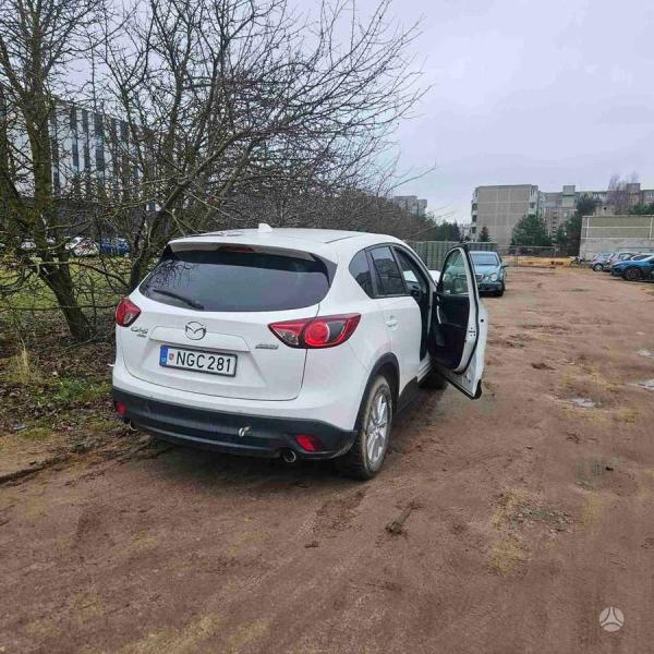 Balts Mazda CX-5 2014 Viļņa, ar dzinēja tilpumu 2.19 L un nobraukumu 230 tūkst. km par 3000 €, foto 4 vietnē AUTOMOTO.COM.LV