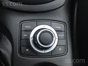 White Mazda CX-5 2014 in Talsi, with an engine capacity of 2.20 L and mileage of 135 thousand km for 8999 €, photo 14 on AUTOMOTO.COM.LV