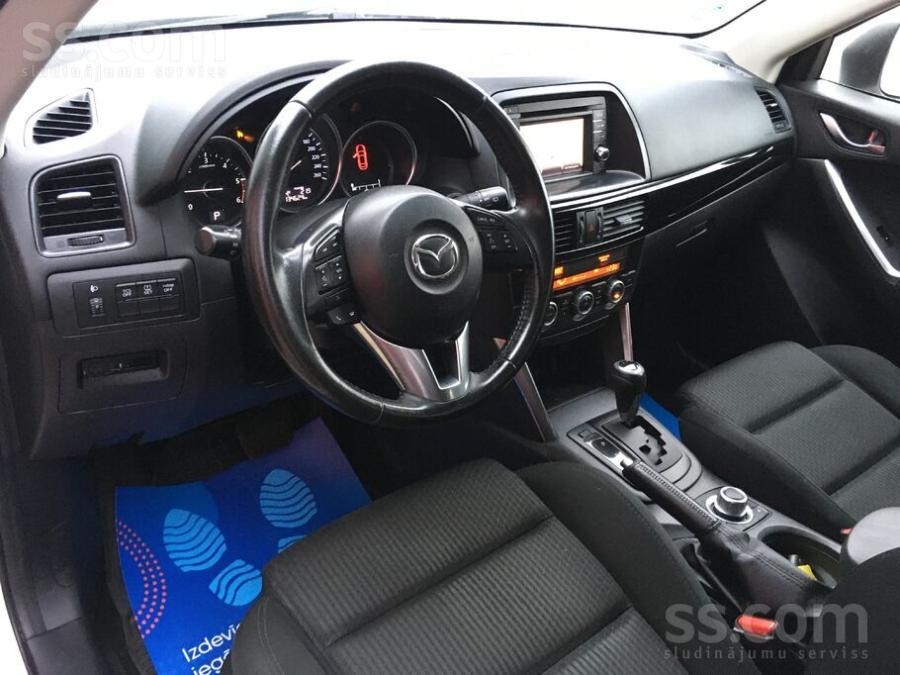 White Mazda CX-5 2014 in Talsi, with an engine capacity of 2.20 L and mileage of 135 thousand km for 8999 €, photo 15 on AUTOMOTO.COM.LV