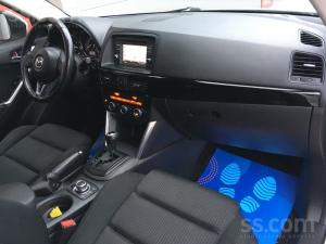 White Mazda CX-5 2014 in Talsi, with an engine capacity of 2.20 L and mileage of 135 thousand km for 8999 €, photo 17 on AUTOMOTO.COM.LV