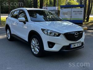 White Mazda CX-5 2014 in Riga, with an engine capacity of 2.20 L and mileage of 205 thousand km for 8799 €, photo 3 on AUTOMOTO.COM.LV