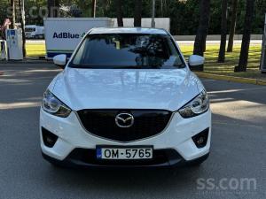 White Mazda CX-5 2014 in Riga, with an engine capacity of 2.20 L and mileage of 205 thousand km for 8799 €, photo 4 on AUTOMOTO.COM.LV