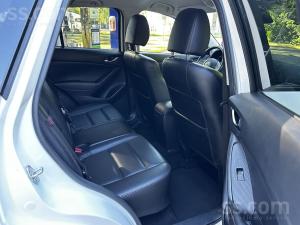 White Mazda CX-5 2014 in Riga, with an engine capacity of 2.20 L and mileage of 205 thousand km for 8799 €, photo 16 on AUTOMOTO.COM.LV