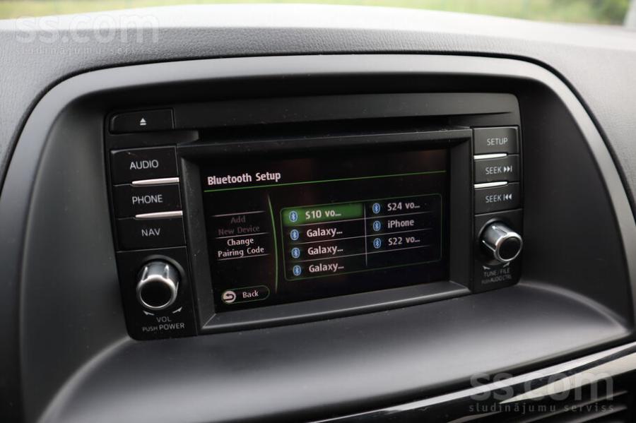 Balts Mazda CX-5 2014 Rīga, ar dzinēja tilpumu 2.20 L un nobraukumu 190 tūkst. km par 6990 €, foto 24 vietnē AUTOMOTO.COM.LV