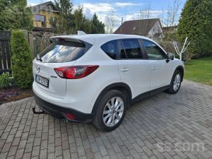 Белый Мазда СХ-5 2014 в Рига, объемом двигателя 2.20 л и пробегом 205 тыс. км за 7950 €, фото 3 на AUTOMOTO.COM.LV