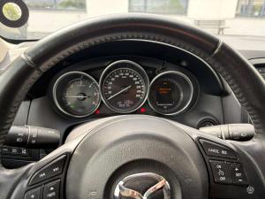 White Mazda CX-5 2014 in Marijampole, with an engine capacity of 2.19 L and mileage of 180 thousand km for 5200 €, photo 6 on AUTOMOTO.COM.LV