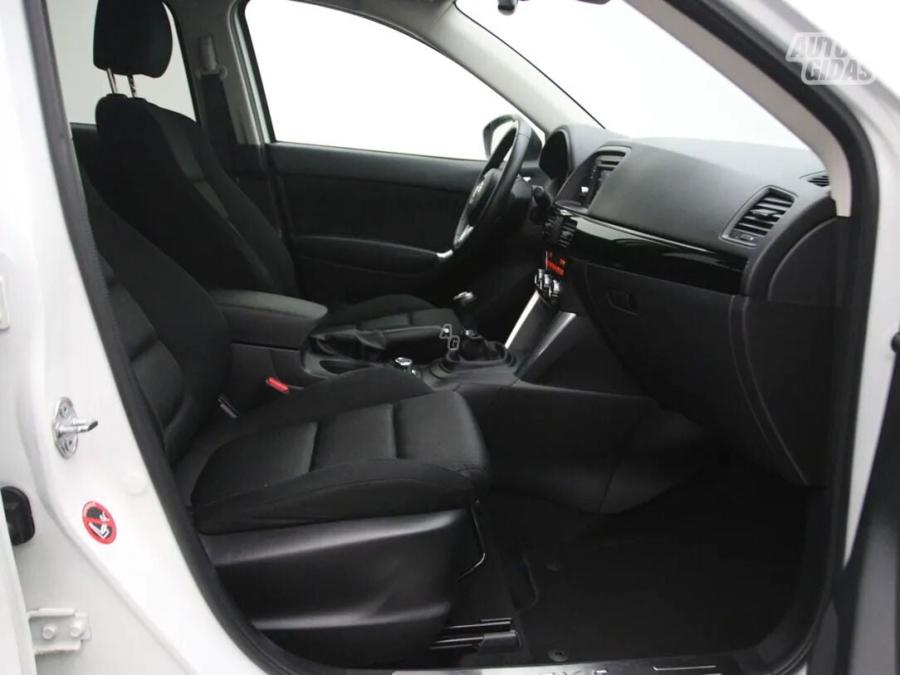 Balts Mazda CX-5 2014 Viļņa, ar dzinēja tilpumu 2.00 L un nobraukumu 180 tūkst. km par 10899 €, foto 15 vietnē AUTOMOTO.COM.LV