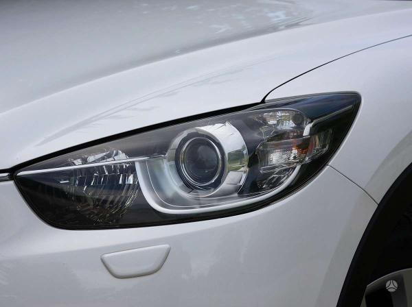 White Mazda CX-5 2014 in Kretinga, with an engine capacity of 2.19 L and mileage of 228 thousand km for 6999 €, photo 8 on AUTOMOTO.COM.LV