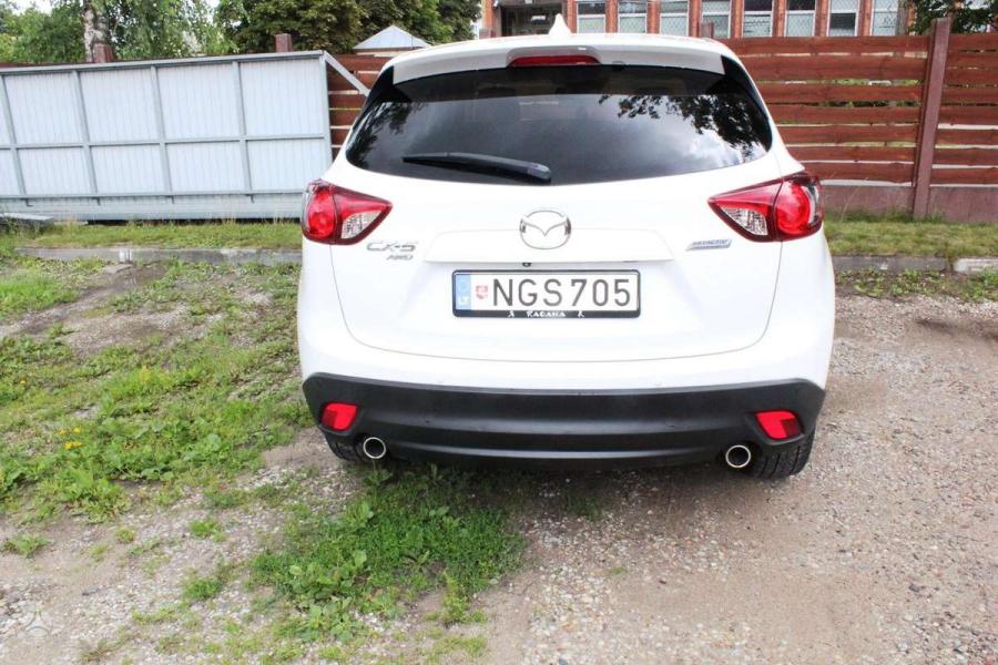 White Mazda CX-5 2014 in Panevezys, with an engine capacity of 2.19 L and mileage of 238 thousand km for 7500 €, photo 3 on AUTOMOTO.COM.LV