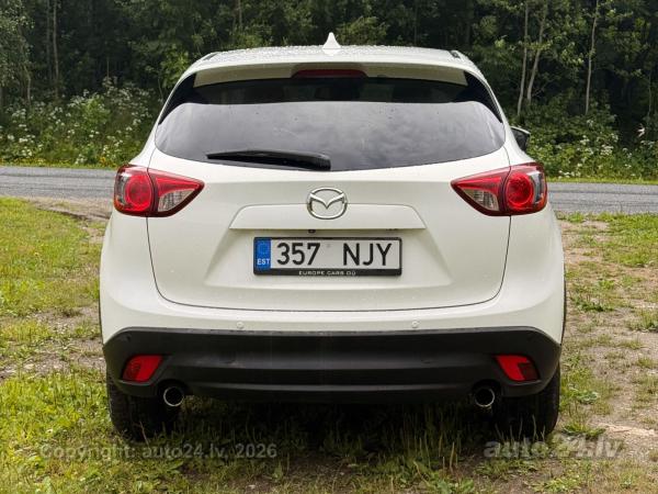 Balts Mazda CX-5 2014 Tallina, ar dzinēja tilpumu 2.20 L un nobraukumu 224 tūkst. km par 8150 €, foto 4 vietnē AUTOMOTO.COM.LV