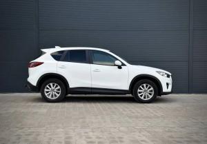 White Mazda CX-5 2014 in Riga, with an engine capacity of 2.20 L and mileage of 296 thousand km for 6495 €, photo 6 on AUTOMOTO.COM.LV