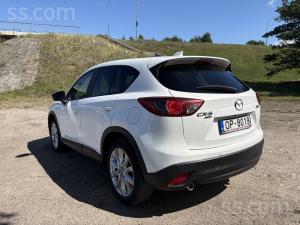 Balts Mazda CX-5 2014 Rīga, ar dzinēja tilpumu 2.20 L un nobraukumu 125 tūkst. km par 9500 €, foto 4 vietnē AUTOMOTO.COM.LV