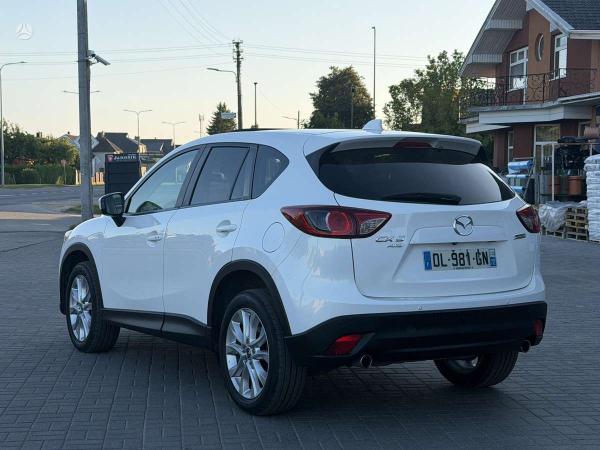 Белый Мазда СХ-5 2014 в Таураге, объемом двигателя 2.19 л и пробегом 250 тыс. км за 6700 €, фото 11 на AUTOMOTO.COM.LV