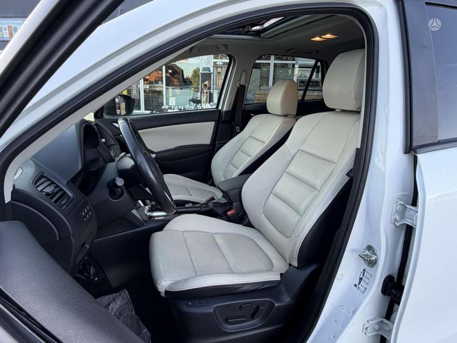 White Mazda CX-5 2014 in Taurage, with an engine capacity of 2.19 L and mileage of 250 thousand km for 6700 €, photo 21 on AUTOMOTO.COM.LV