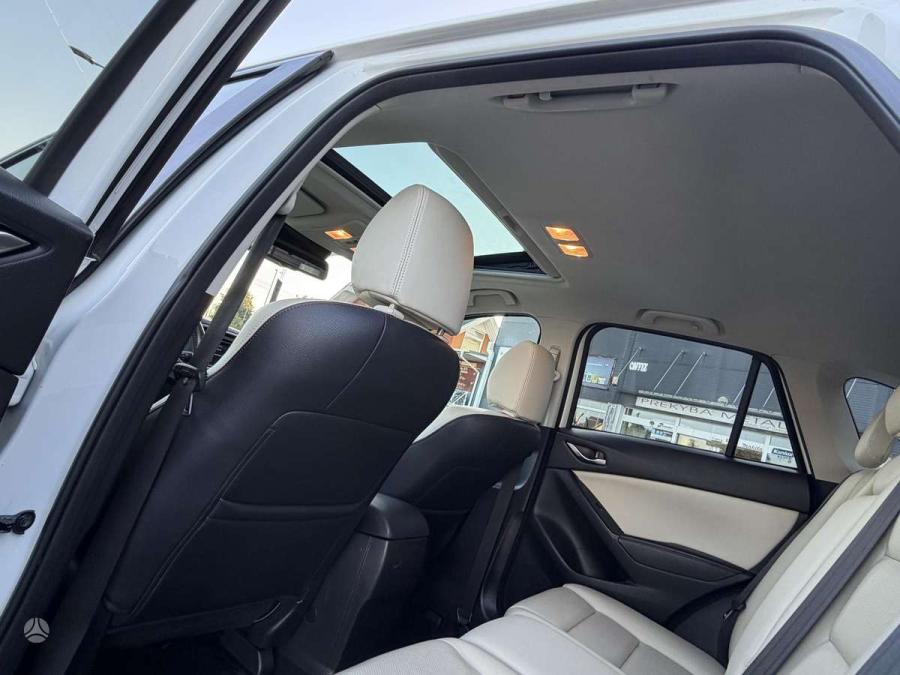 White Mazda CX-5 2014 in Taurage, with an engine capacity of 2.19 L and mileage of 250 thousand km for 6700 €, photo 22 on AUTOMOTO.COM.LV