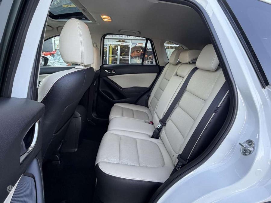 White Mazda CX-5 2014 in Taurage, with an engine capacity of 2.19 L and mileage of 250 thousand km for 6700 €, photo 23 on AUTOMOTO.COM.LV