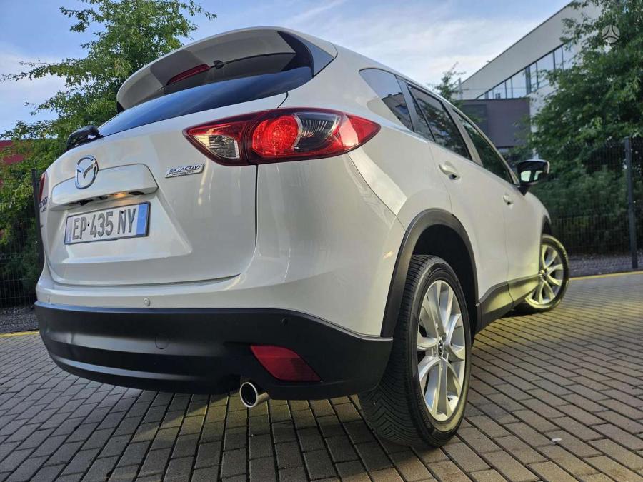 Balts Mazda CX-5 2014 Kauņa, ar dzinēja tilpumu 2.20 L un nobraukumu 156 tūkst. km par 7900 €, foto 25 vietnē AUTOMOTO.COM.LV
