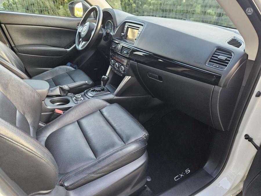 Balts Mazda CX-5 2014 Kauņa, ar dzinēja tilpumu 2.20 L un nobraukumu 156 tūkst. km par 7900 €, foto 29 vietnē AUTOMOTO.COM.LV