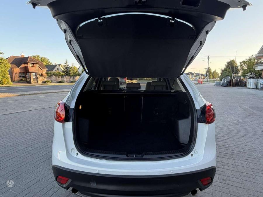 Balts Mazda CX-5 2014 Tauragė, ar dzinēja tilpumu 2.19 L un nobraukumu 250 tūkst. km par 6500 €, foto 15 vietnē AUTOMOTO.COM.LV